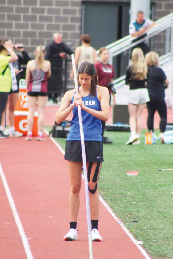 Teen of the Week: Warren High School’s Amanda Rauch has strong track ...